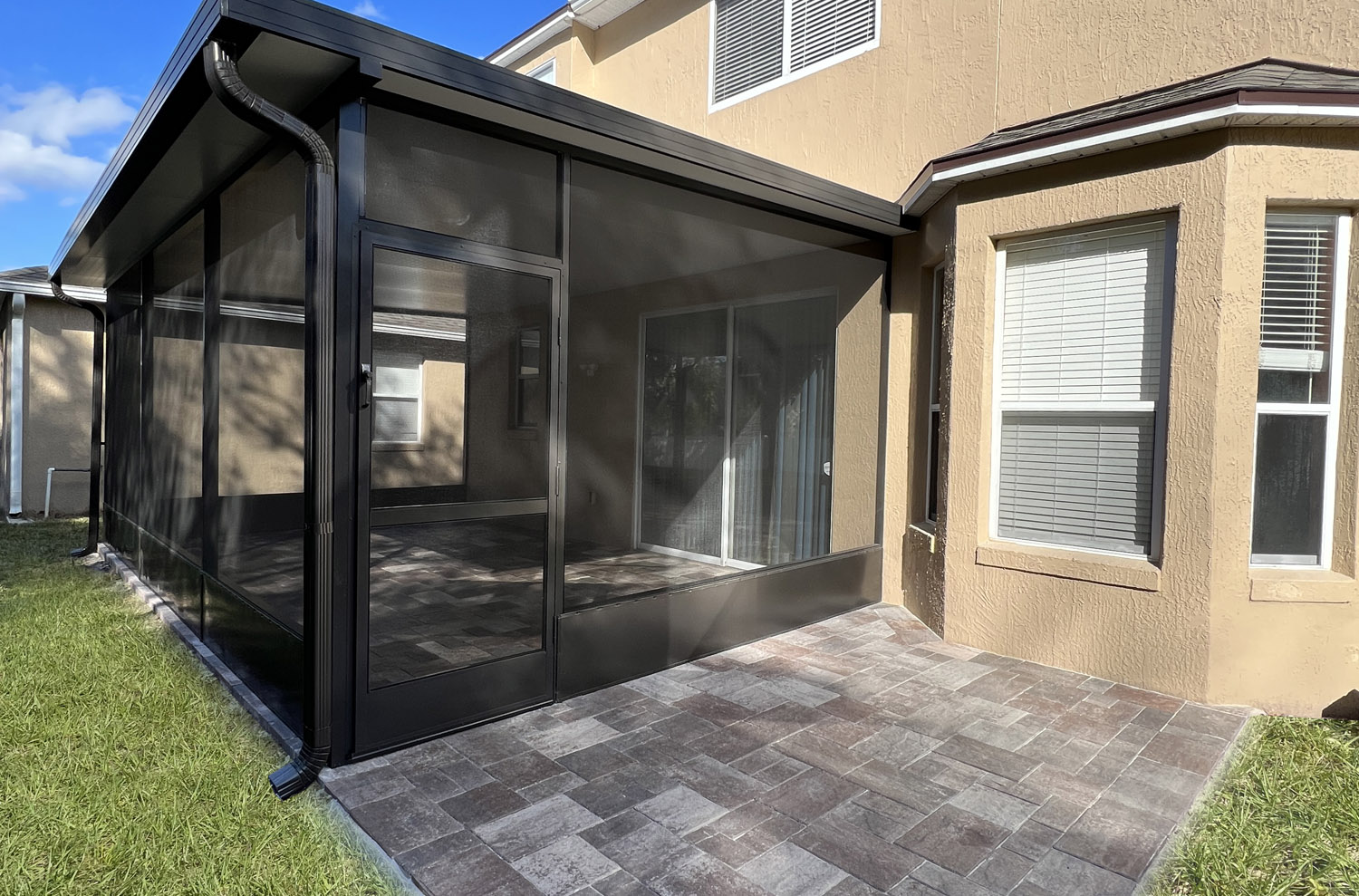 Outdoor Designs - Florida - Pavers, Pergolas, Fire Pits, Artificial ...